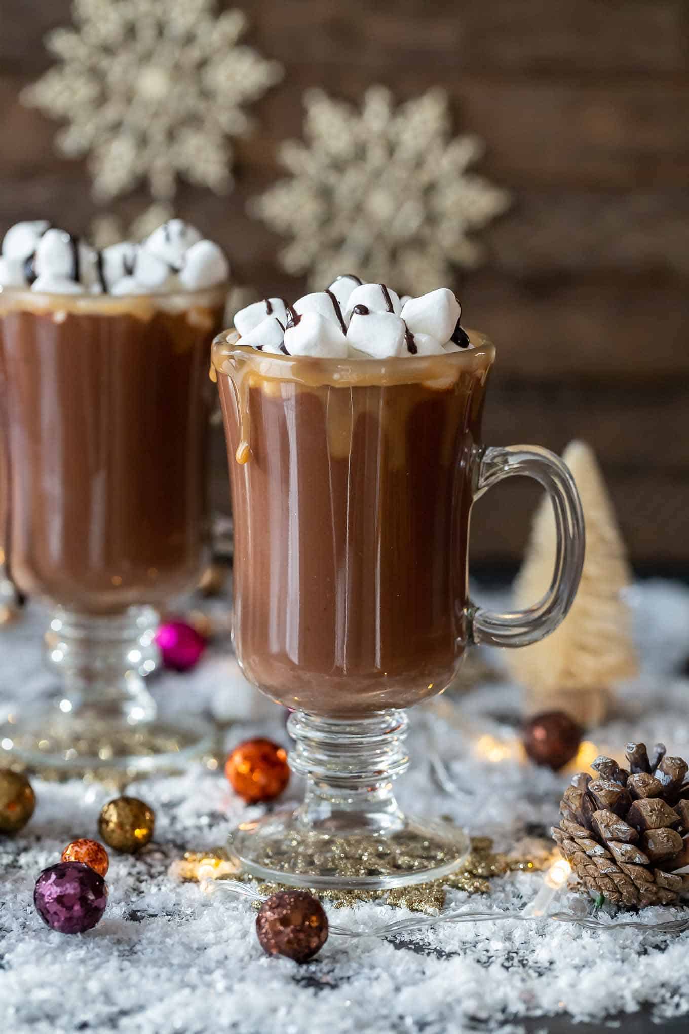 Salted Caramel Hot Chocolate Toddy - Strawberry Blondie Kitchen