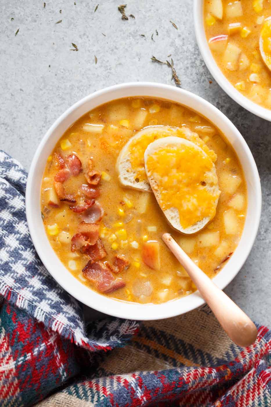 Smoky Apple Corn Chowder - Strawberry Blondie Kitchen