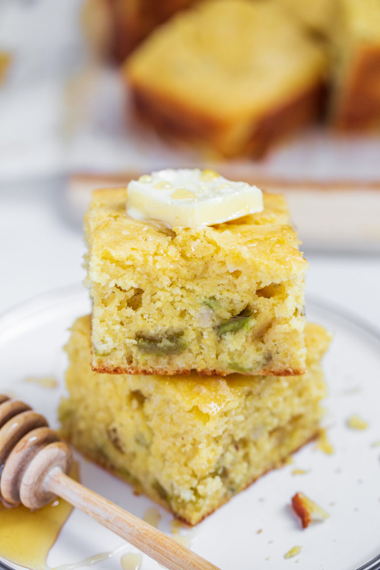 Roasted Green Chile Cornbread - Strawberry Blondie Kitchen